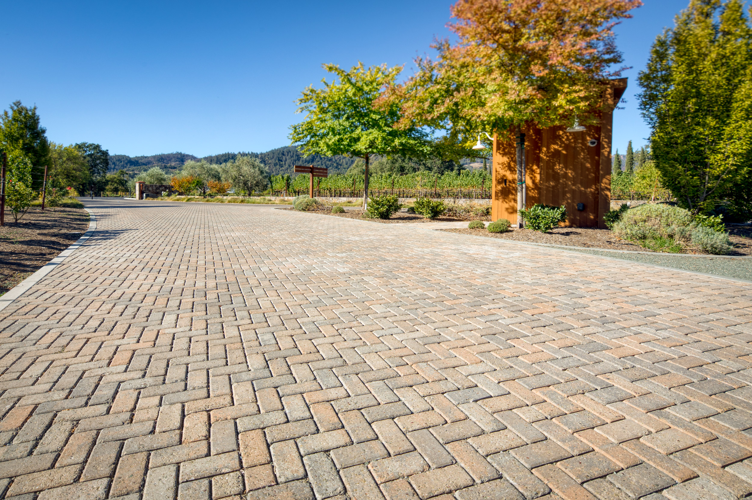 Mission Permeable Tumbled Positano Napa - Basalite Concrete Products